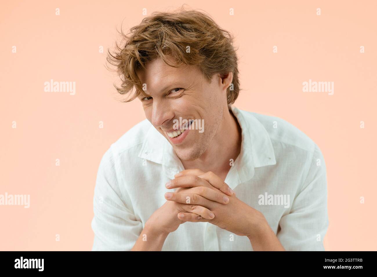 Put hands together hi-res stock photography and images - Alamy