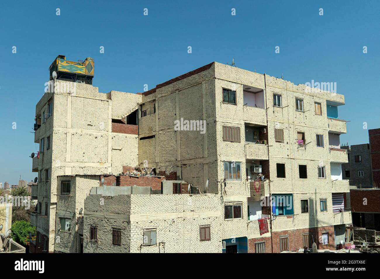 Apartment building cairo egypt hi-res stock photography and images - Alamy