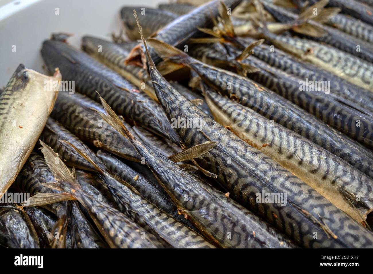 Smoked fish box hi-res stock photography and images - Alamy