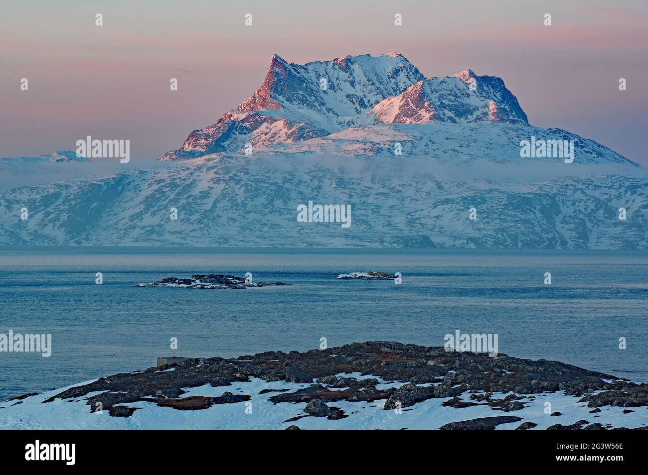Sermitsiaq glacier hi-res stock photography and images - Alamy