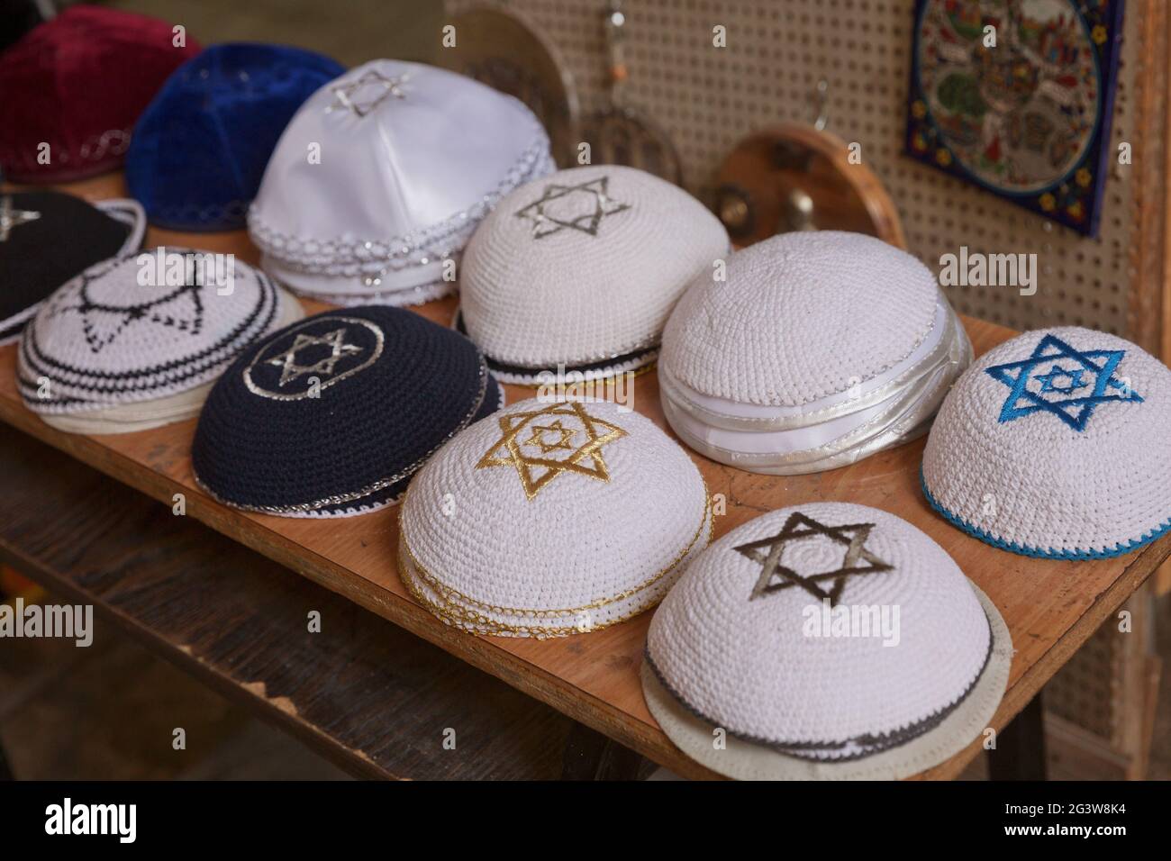 Jewish hats hi-res stock photography and images - Alamy