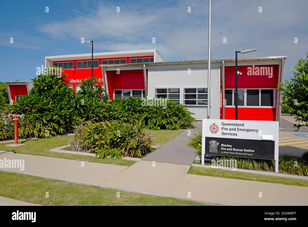 Queensland Fire and Emergency Services Mackay Fire and Rescue station ...