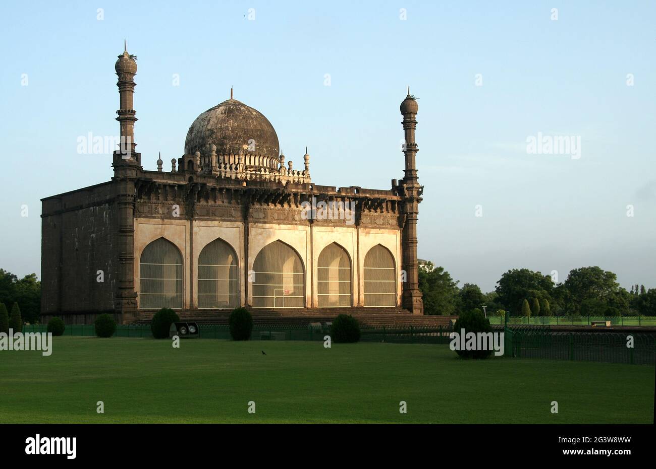 Masjid in Morning Light Stock Photo - Alamy