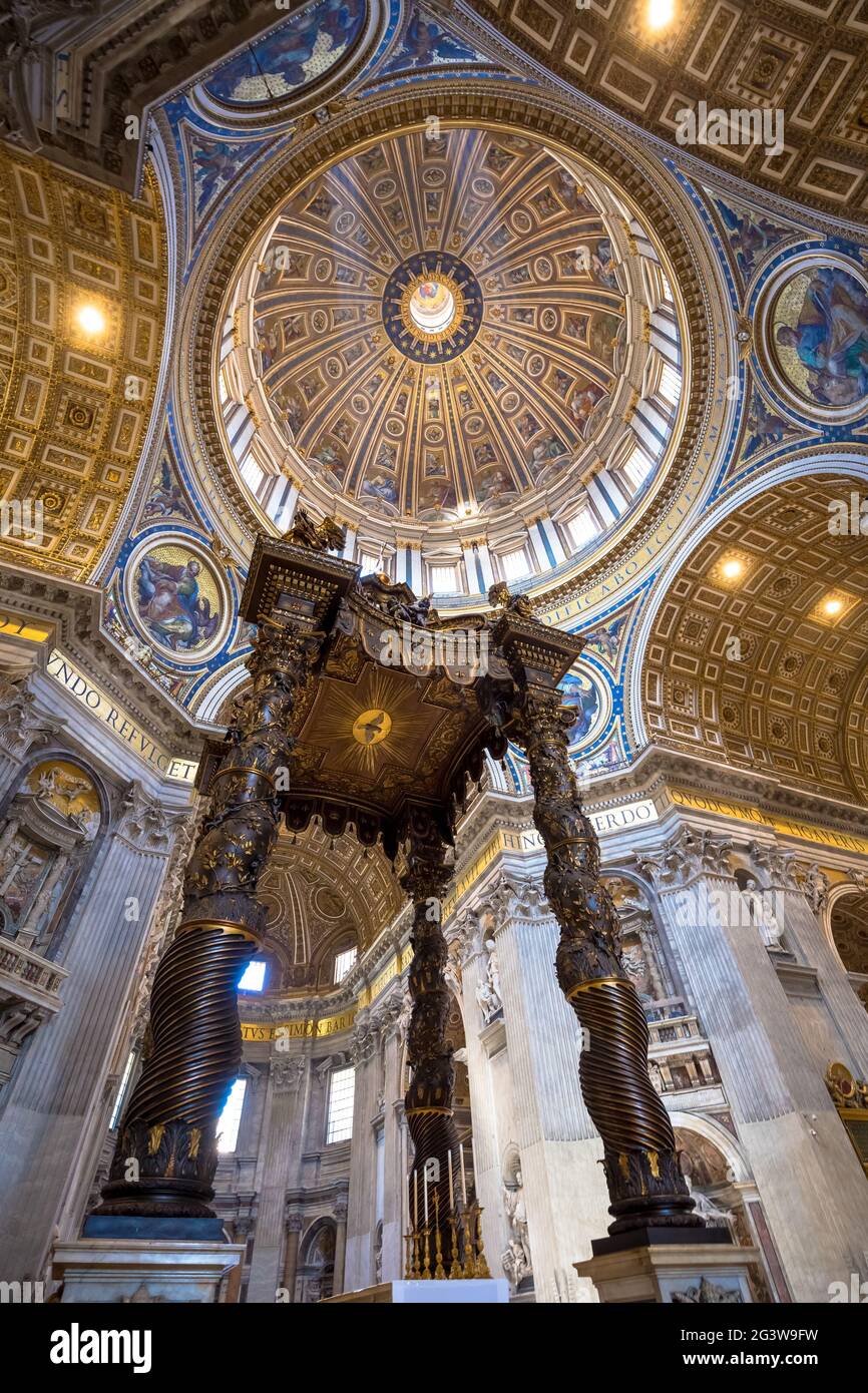 Roma cupola hi-res stock photography and images - Alamy