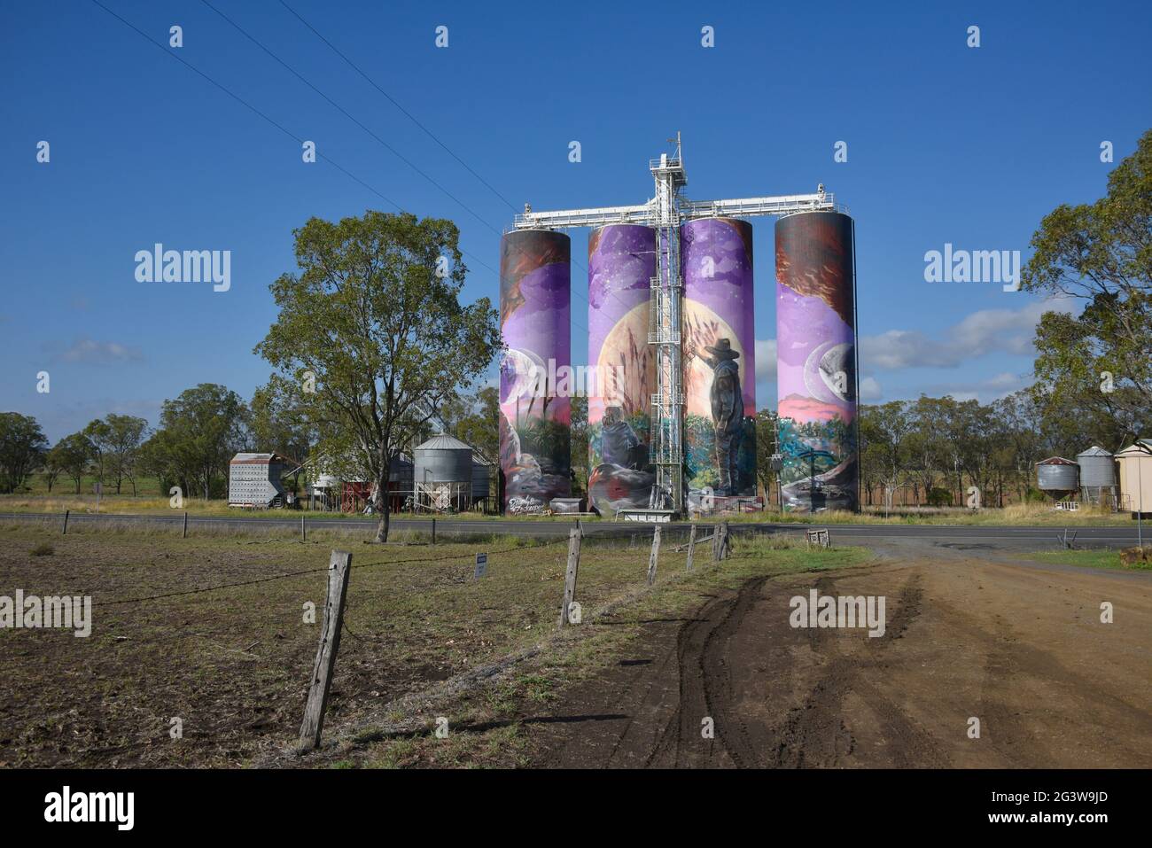 'three moons' silos in central queensland in australia depicts the ...
