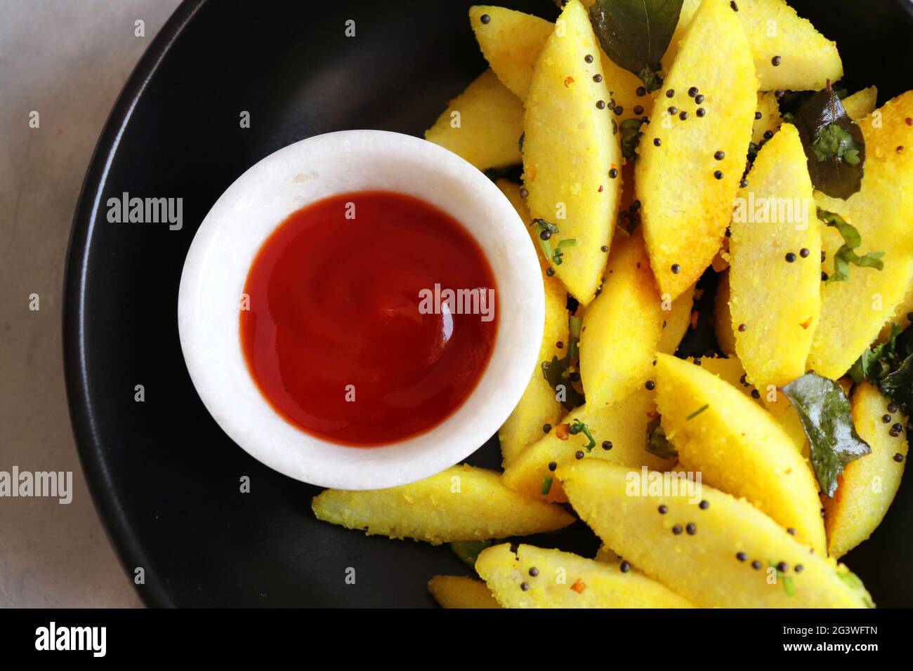 Mini idli hi-res stock photography and images - Alamy