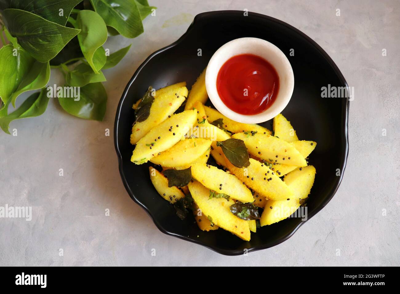 Mini idli hi-res stock photography and images - Alamy