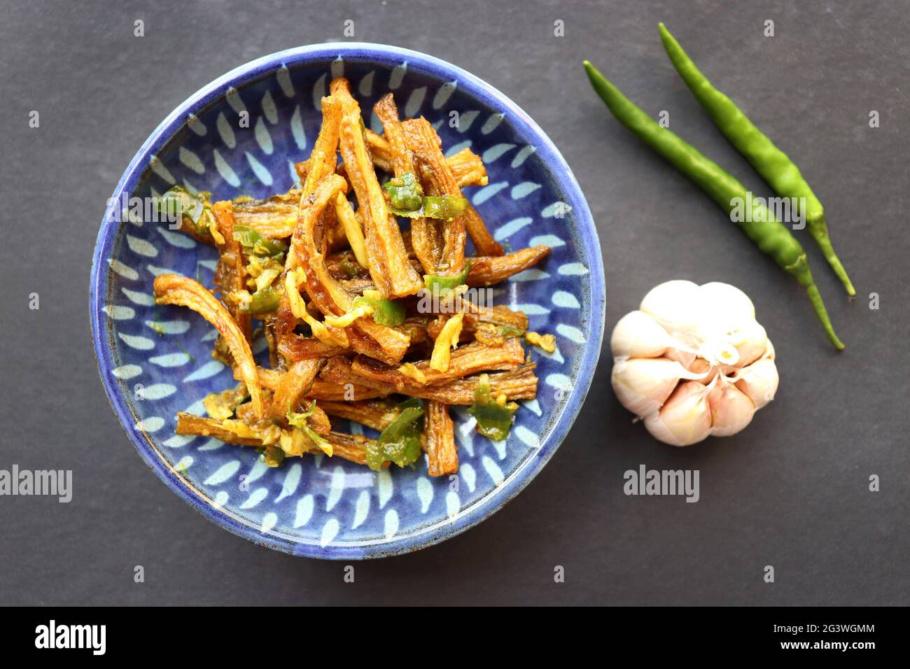 Dry Bombay duck fried with chili and garlic. Dried Bombay duck masala ...