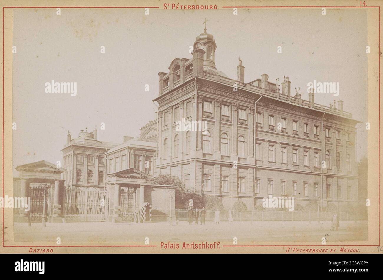 Anichkov palace hi-res stock photography and images - Alamy
