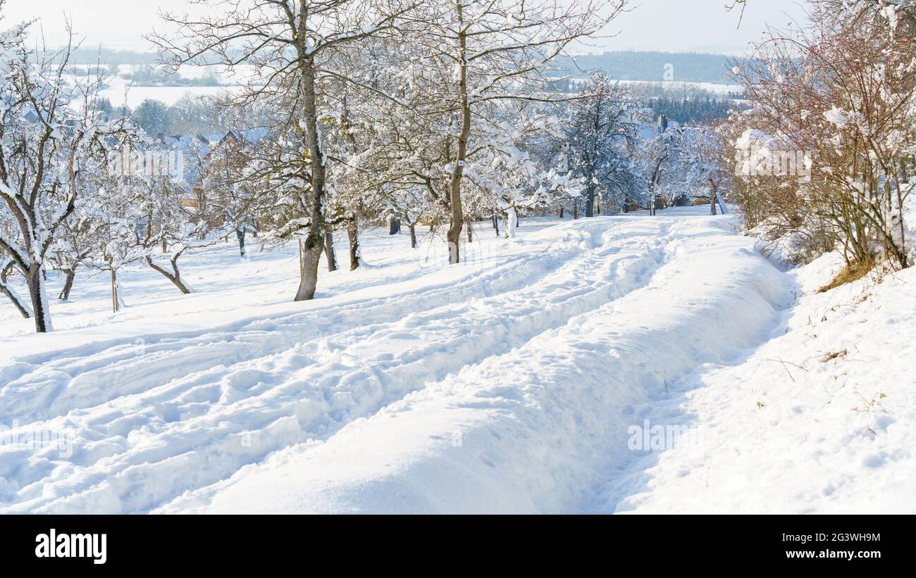 Beautiful snowy winter scenery hi-res stock photography and images - Alamy