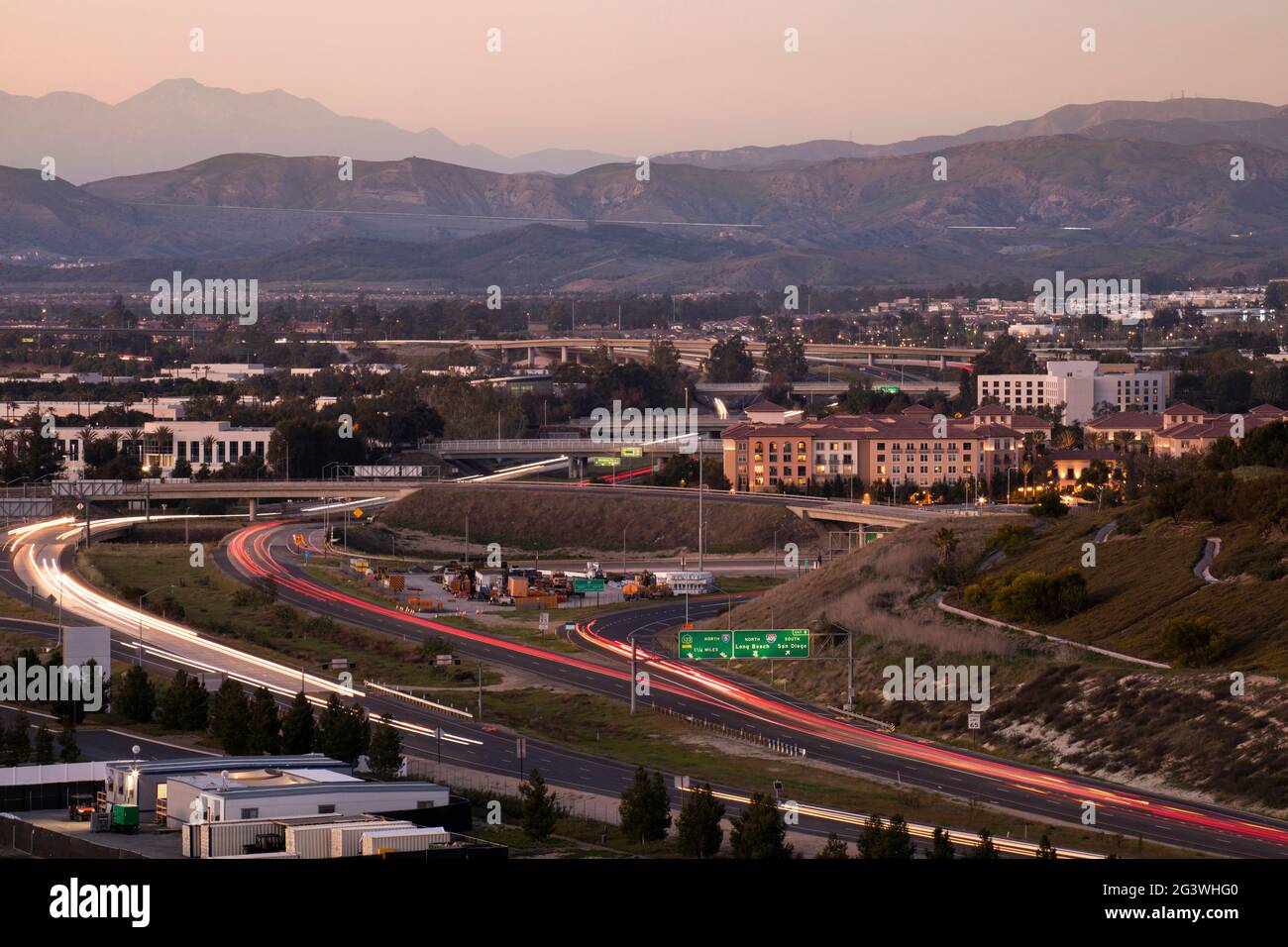 City of irvine skyline hi-res stock photography and images - Alamy