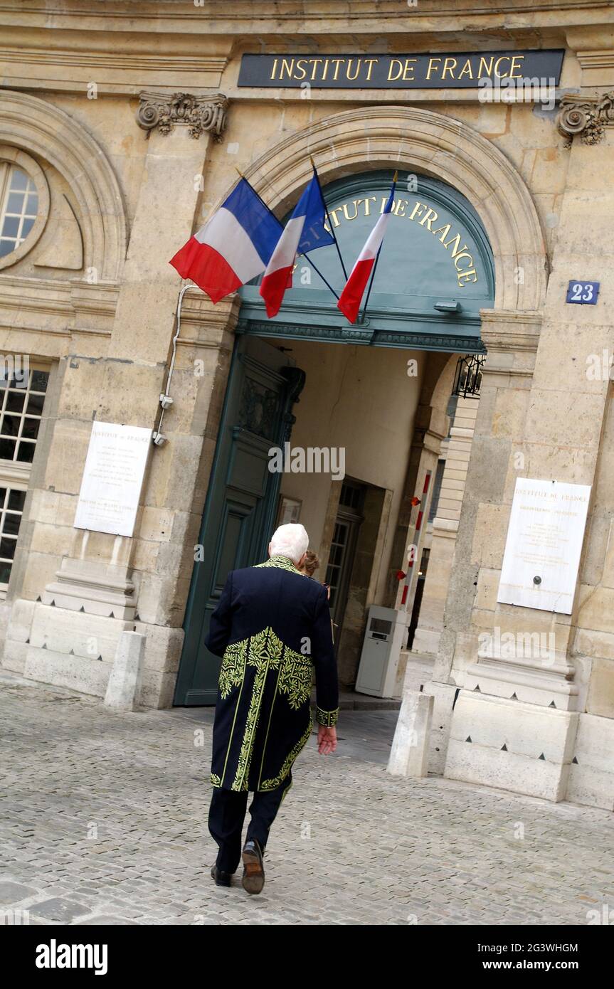 FRANCE. PARIS (75) 6TH ARR. INSTITUTE OF FRANCE. THE ACADEMICIANS ...