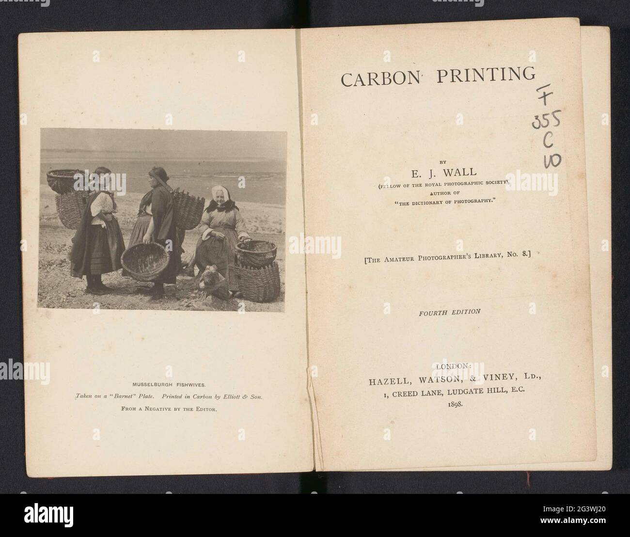 Carbon printing hi-res stock photography and images - Alamy