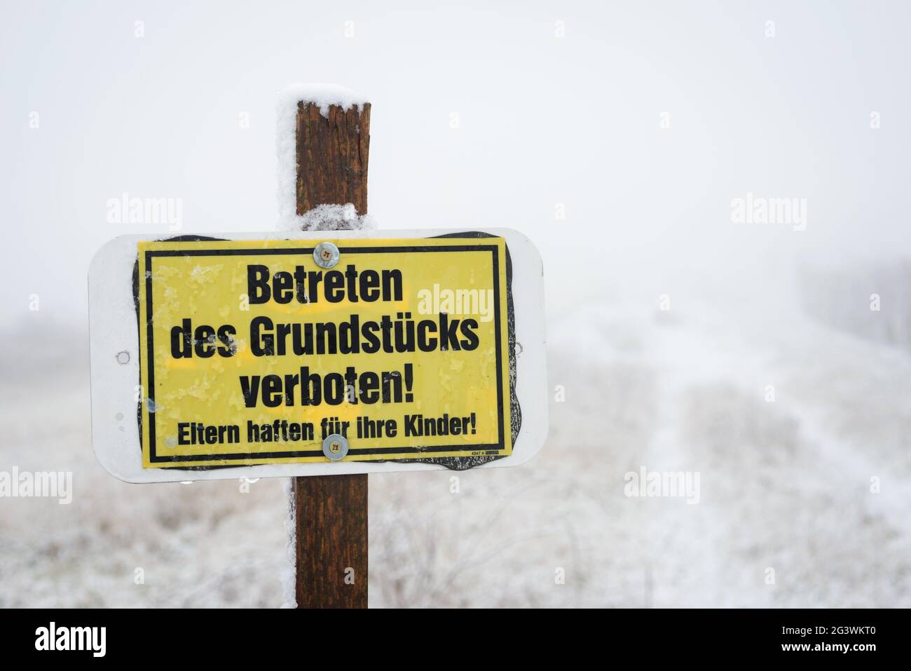 Betreten verboten hi-res stock photography and images - Alamy