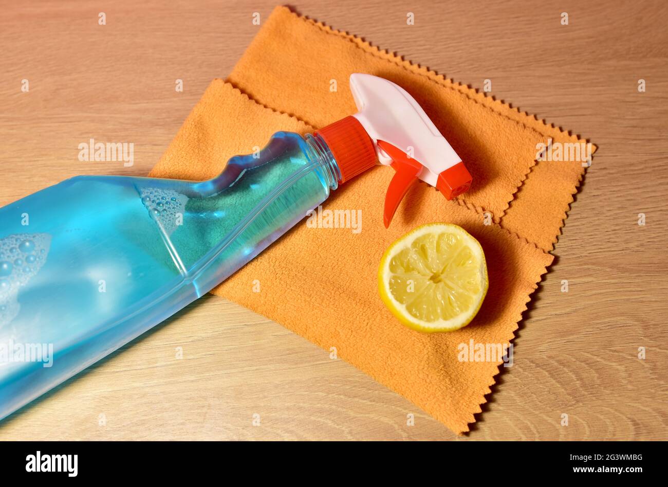 Detergent spray cleaner on purple background. Detergents for washing ...