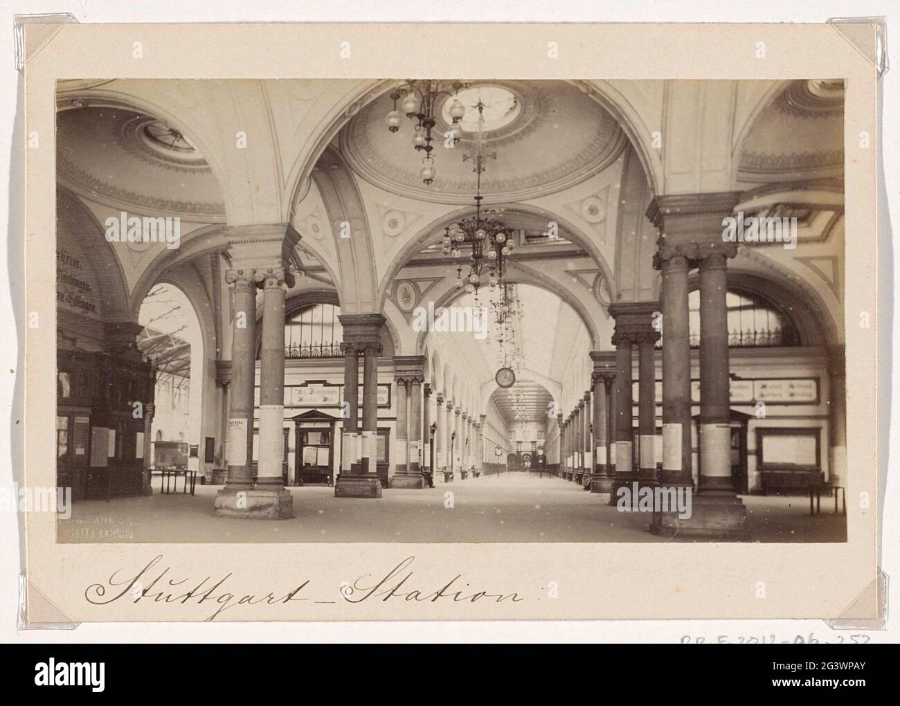 Interior of Stuttgart railway station; Stüttgart Station Stock Photo ...