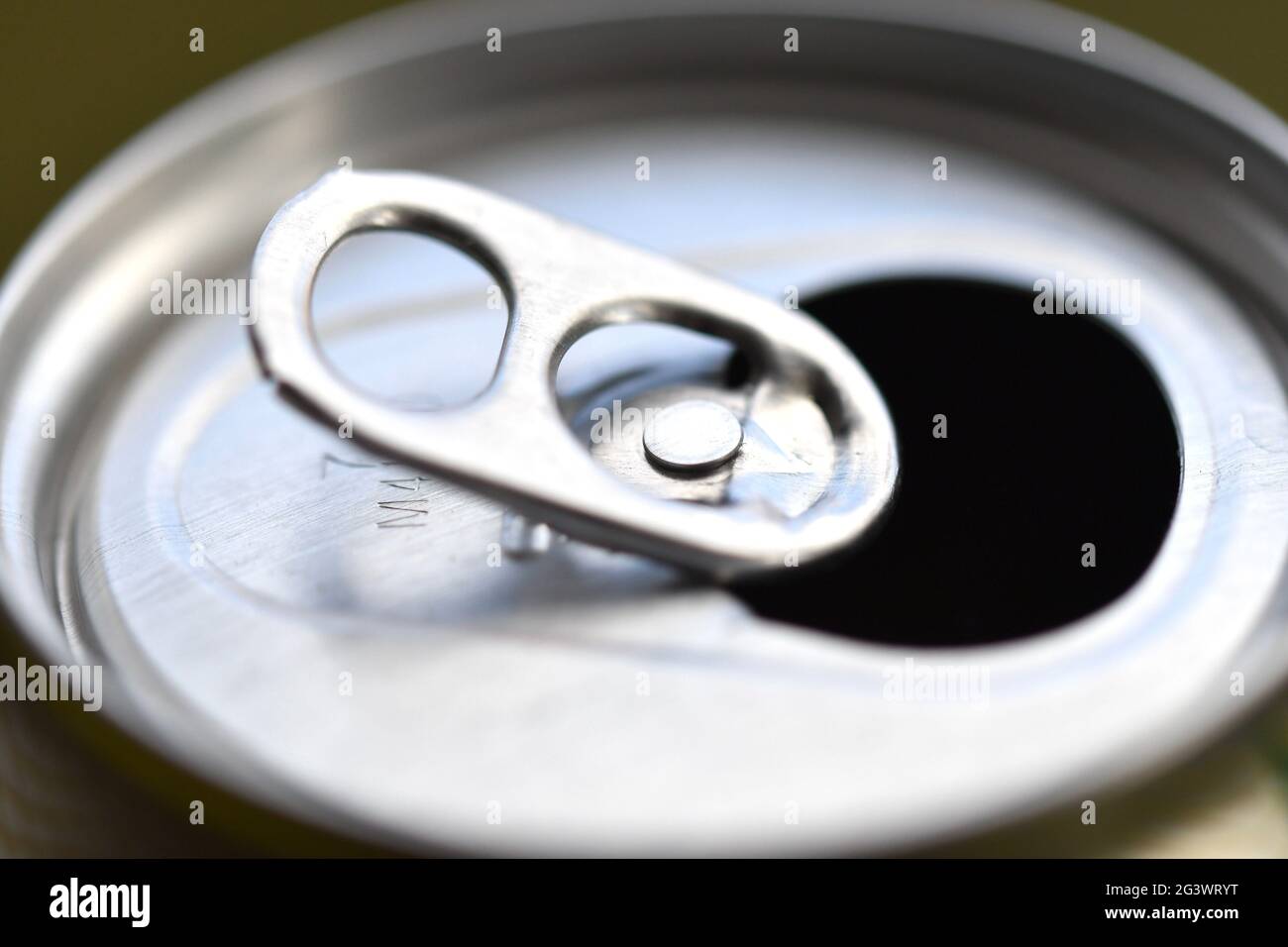 Soda tin hi-res stock photography and images - Alamy