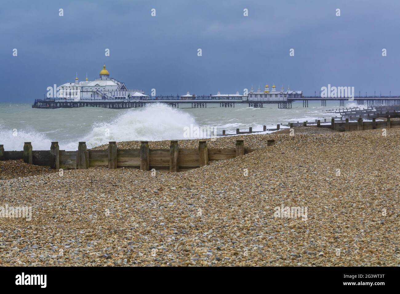 Uk stormy day hi-res stock photography and images - Alamy