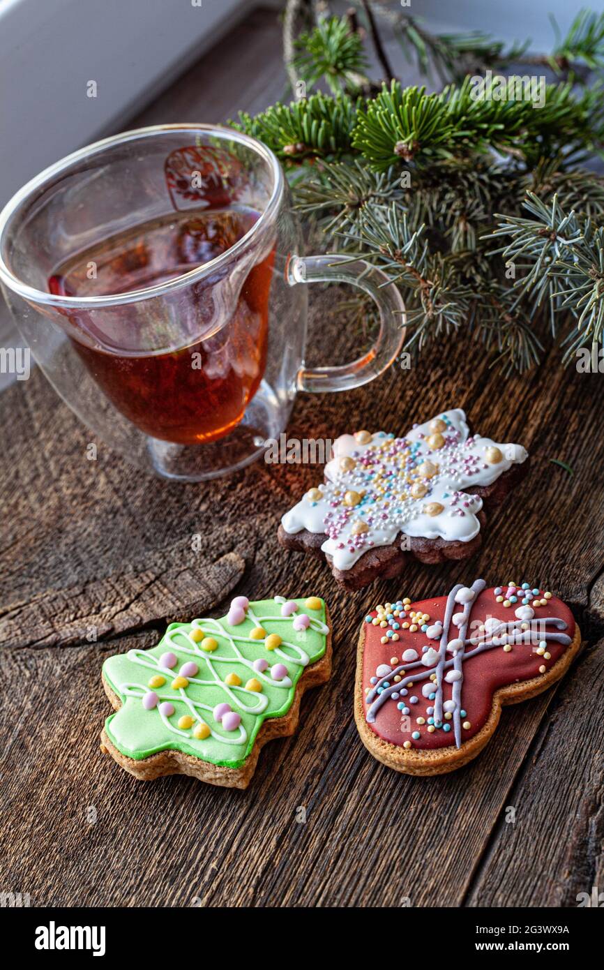 Drink tea cake hi-res stock photography and images - Alamy