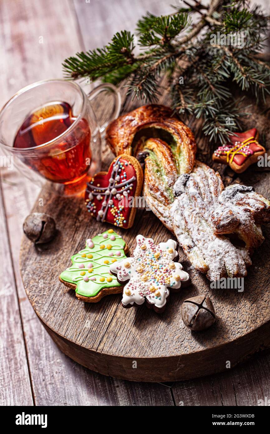 Tea And Cake Stock Photo - Alamy