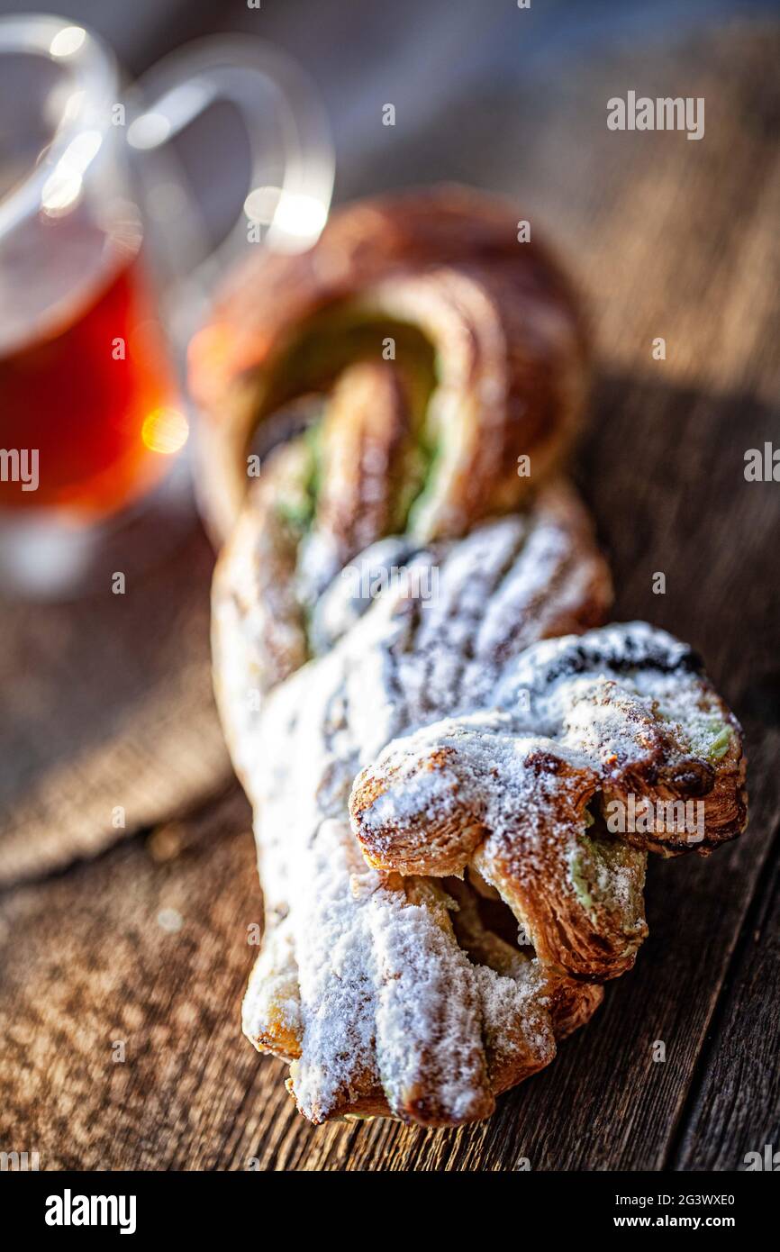 Tea And Cake Stock Photo - Alamy