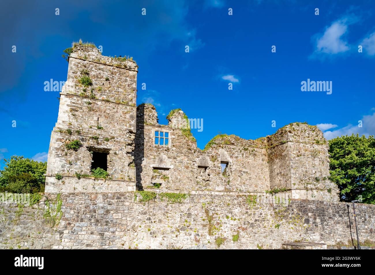 The castle ruins in Manorhamilton, erected in 1634 by Sir Frederick ...
