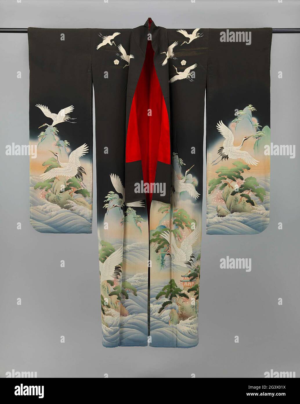 Furisode cranes hi-res stock photography and images - Alamy