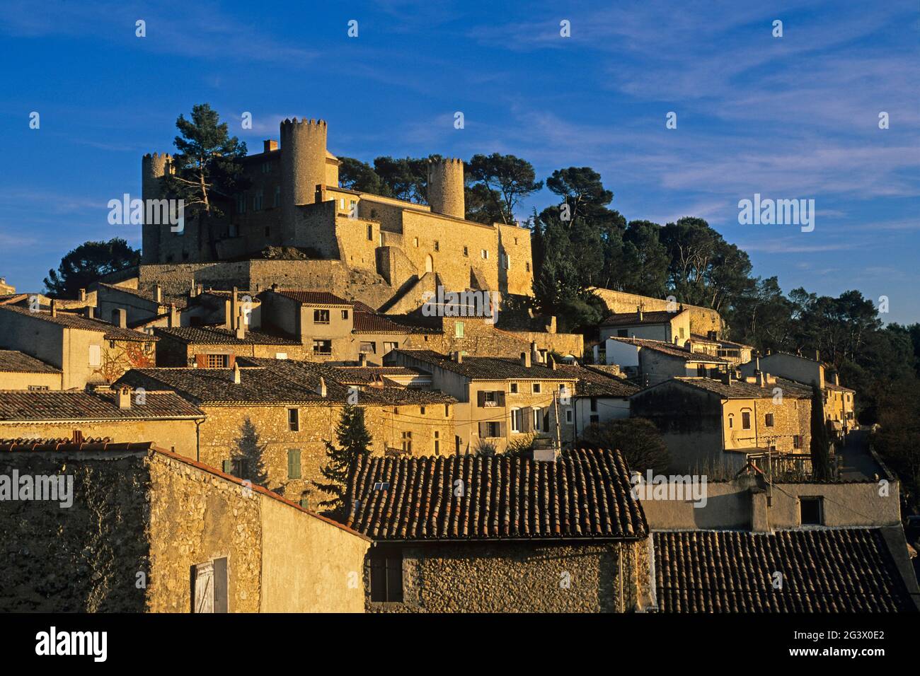 FRANCE VAUCLUSE (84) THE SOUTH LUBERON. REGIONAL NATURAL PARK OF ...