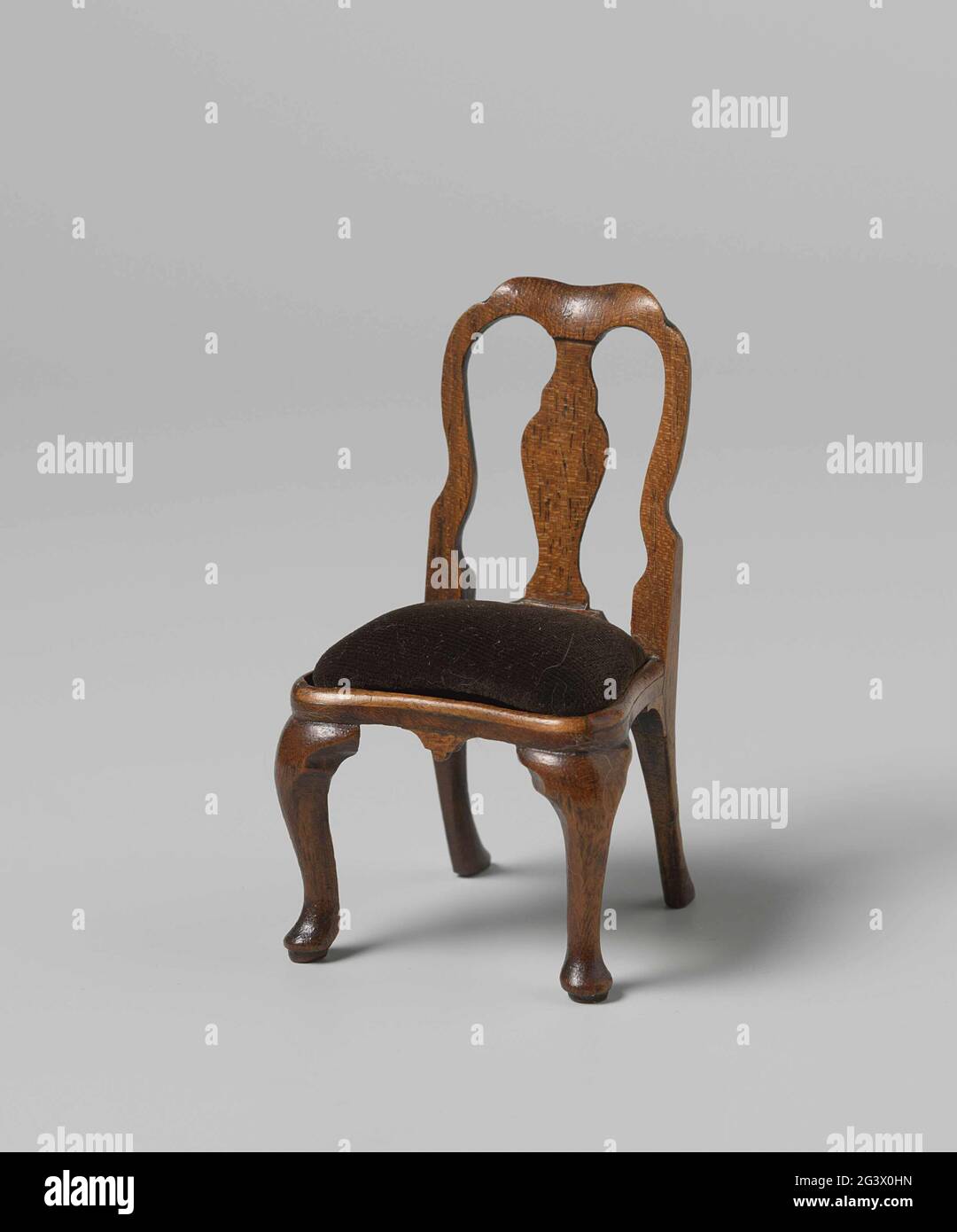 Chair with open backrest with middle style, sitting with green velvet ...