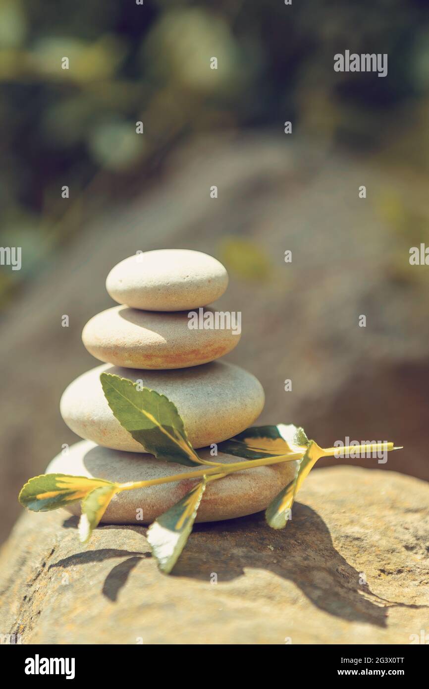 Balancing pile of pebble stones, like ZEN stone Stock Photo - Alamy