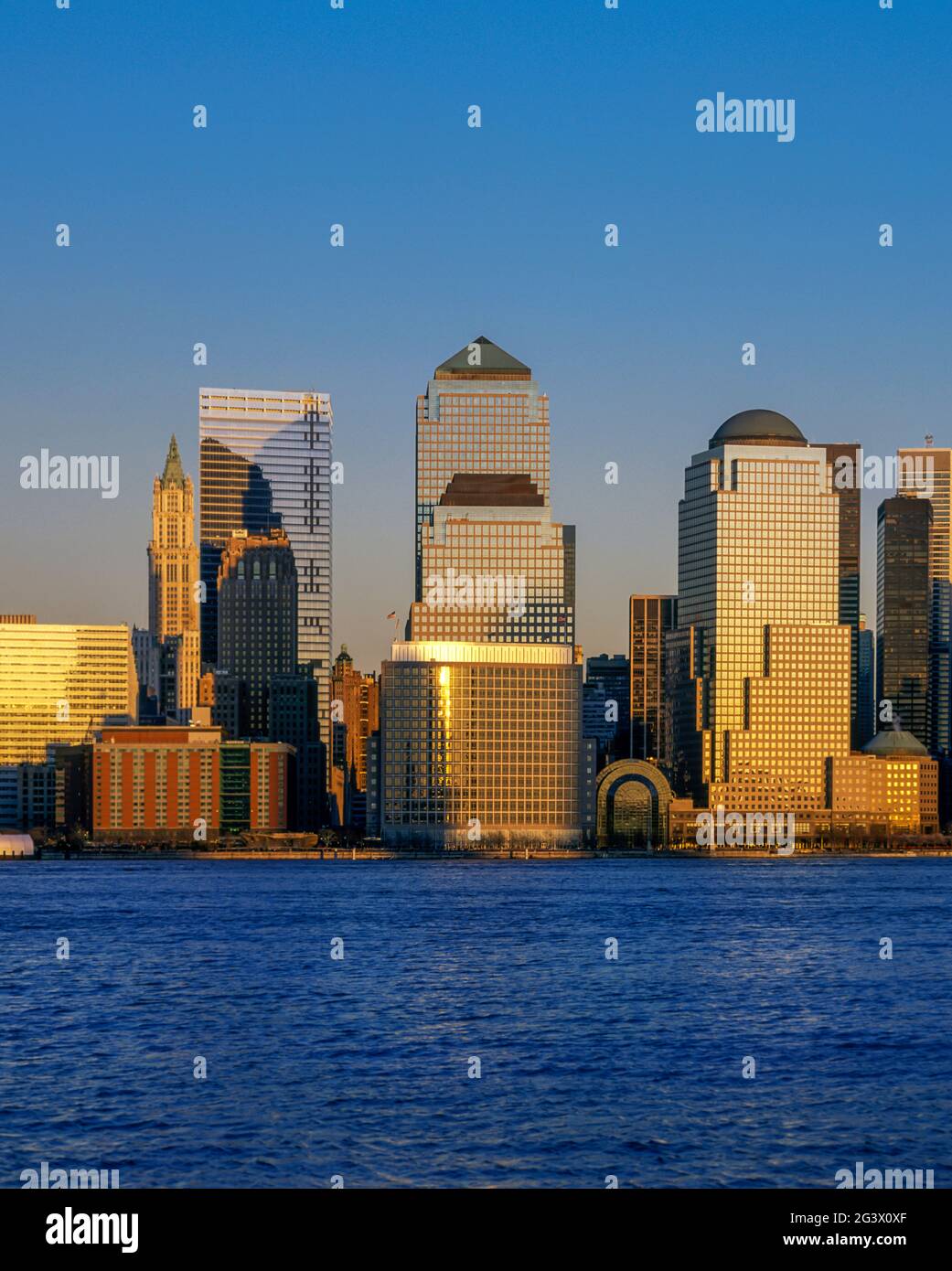 2006 HISTORICAL FINANCIAL DISTRICT DOWNTOWN SKYLINE MANHATTAN NEW YORK ...