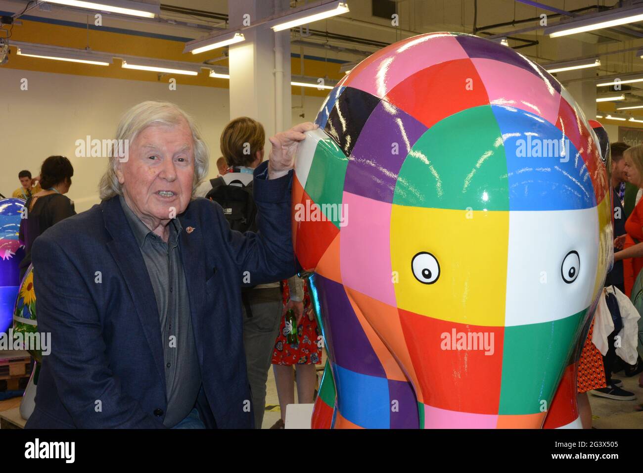 Elmer the Patchwork Elephant author David McKee pictured with a ...