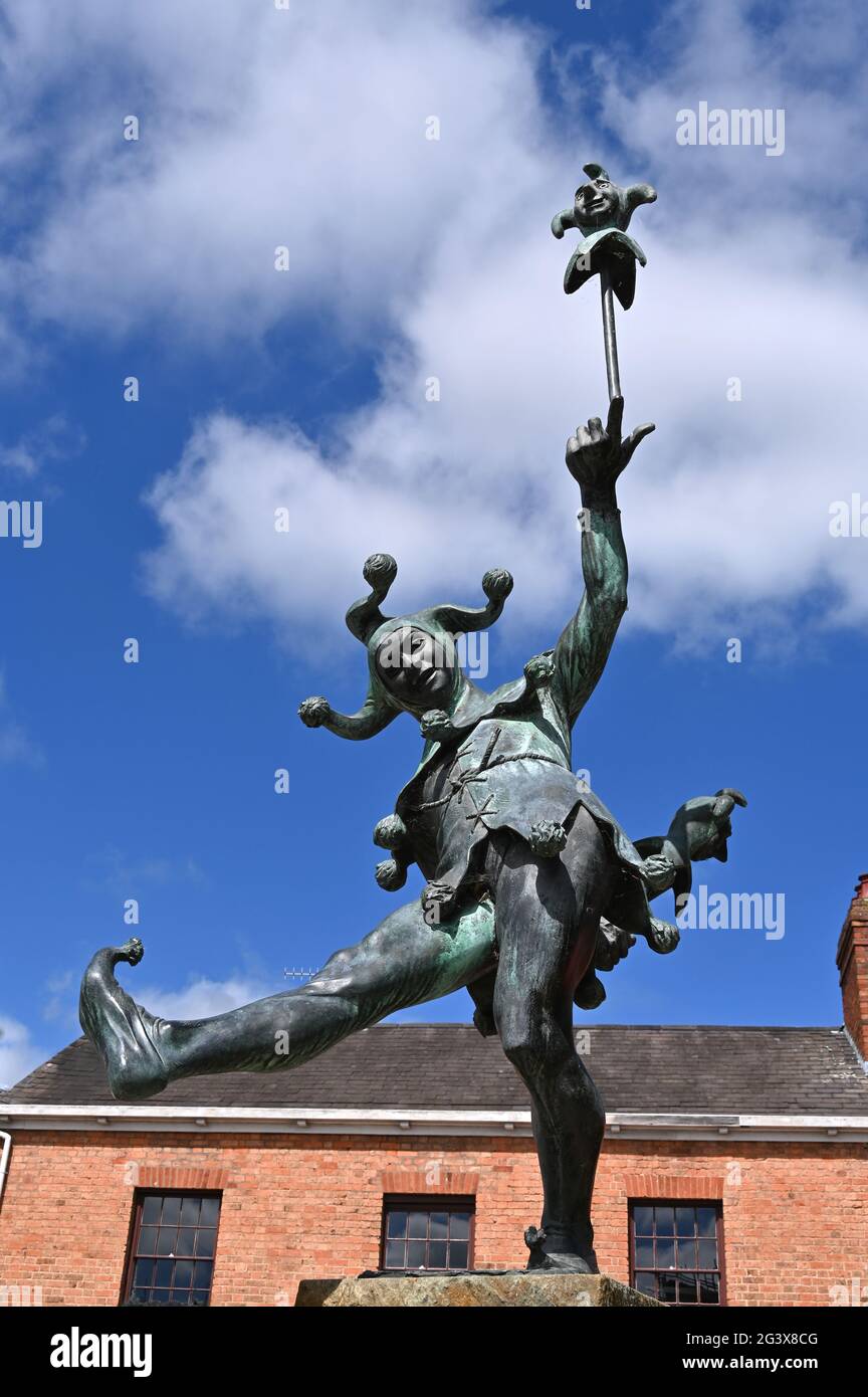 The Jester Statue, Henley Street, Stratford upon Avon, Warwickshire ...