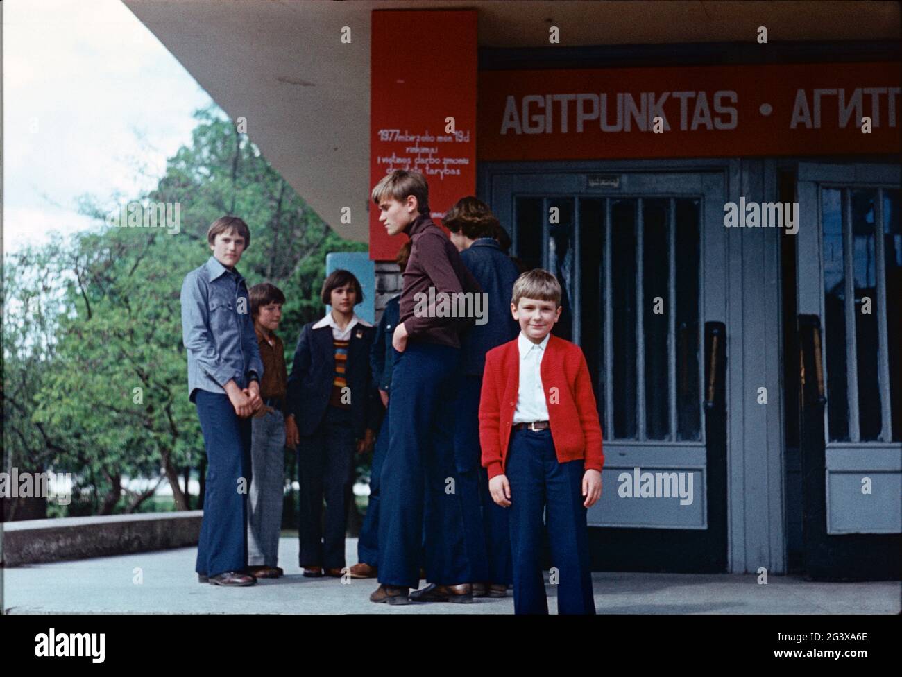 High school portrait 1970s hi-res stock photography and images - Alamy