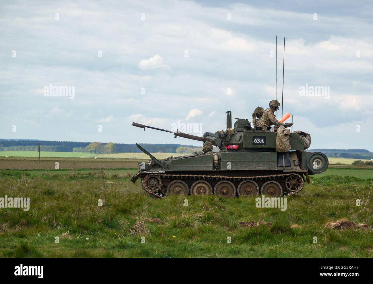 british army FV107 Scimitar armoured tracked military reconnaissance ...
