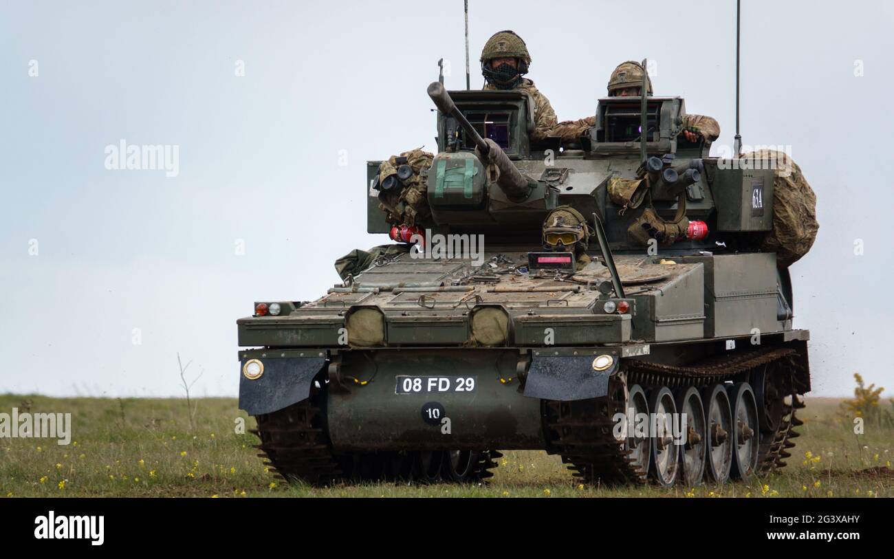 british army FV107 Scimitar armoured tracked military reconnaissance ...