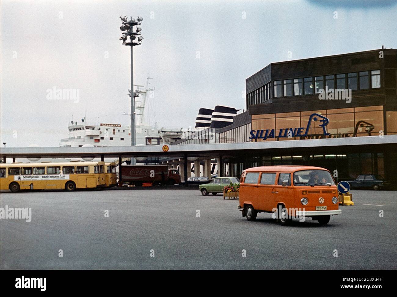 Coach bus 1970s hi-res stock photography and images - Alamy