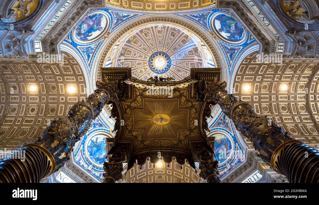 Rome cupola hi-res stock photography and images - Alamy