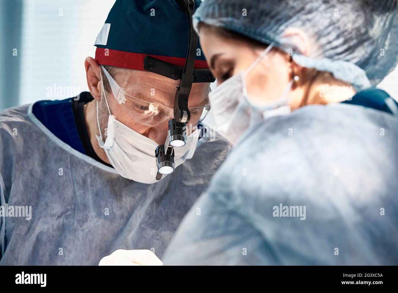 Close up heart surgeon during hi-res stock photography and images - Alamy