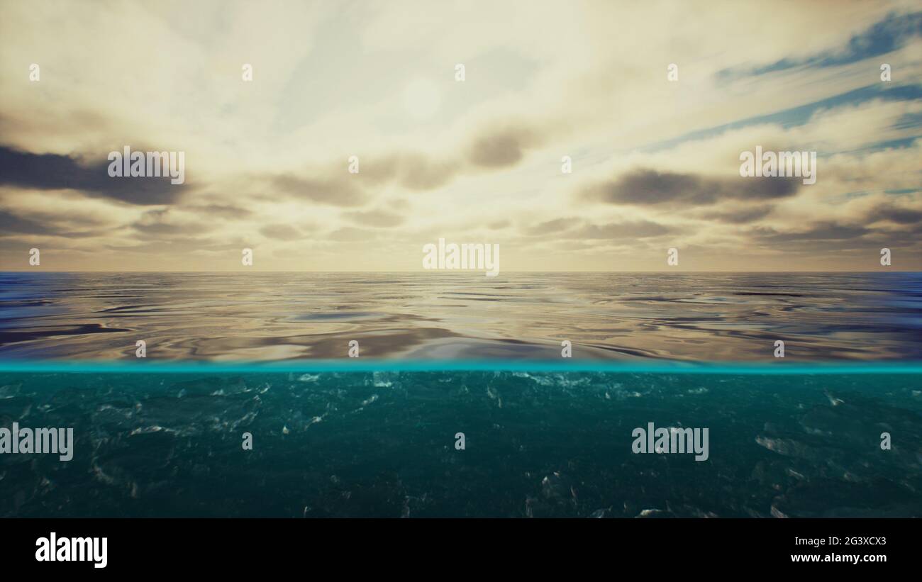 Blue deep water split view hi-res stock photography and images - Alamy