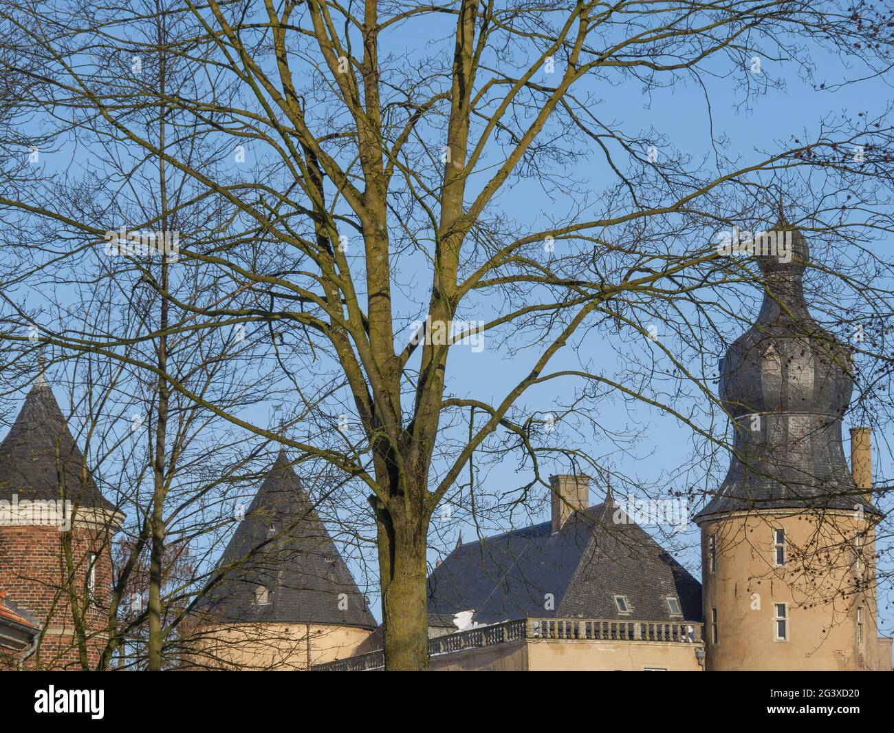 The moated castle Gemen in the MÃ¼nsterland Stock Photo - Alamy