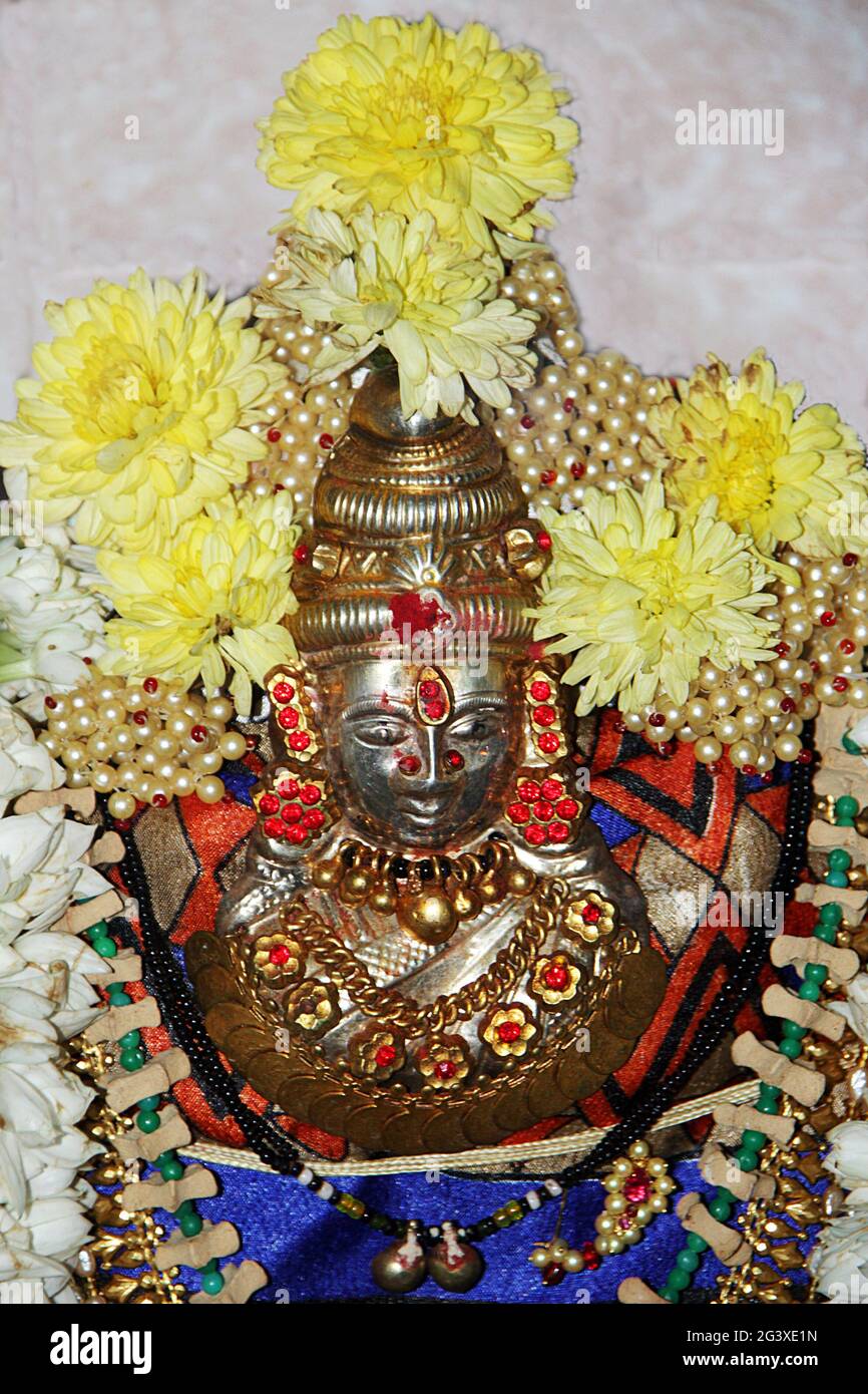 Mahalakshmi hi-res stock photography and images - Alamy