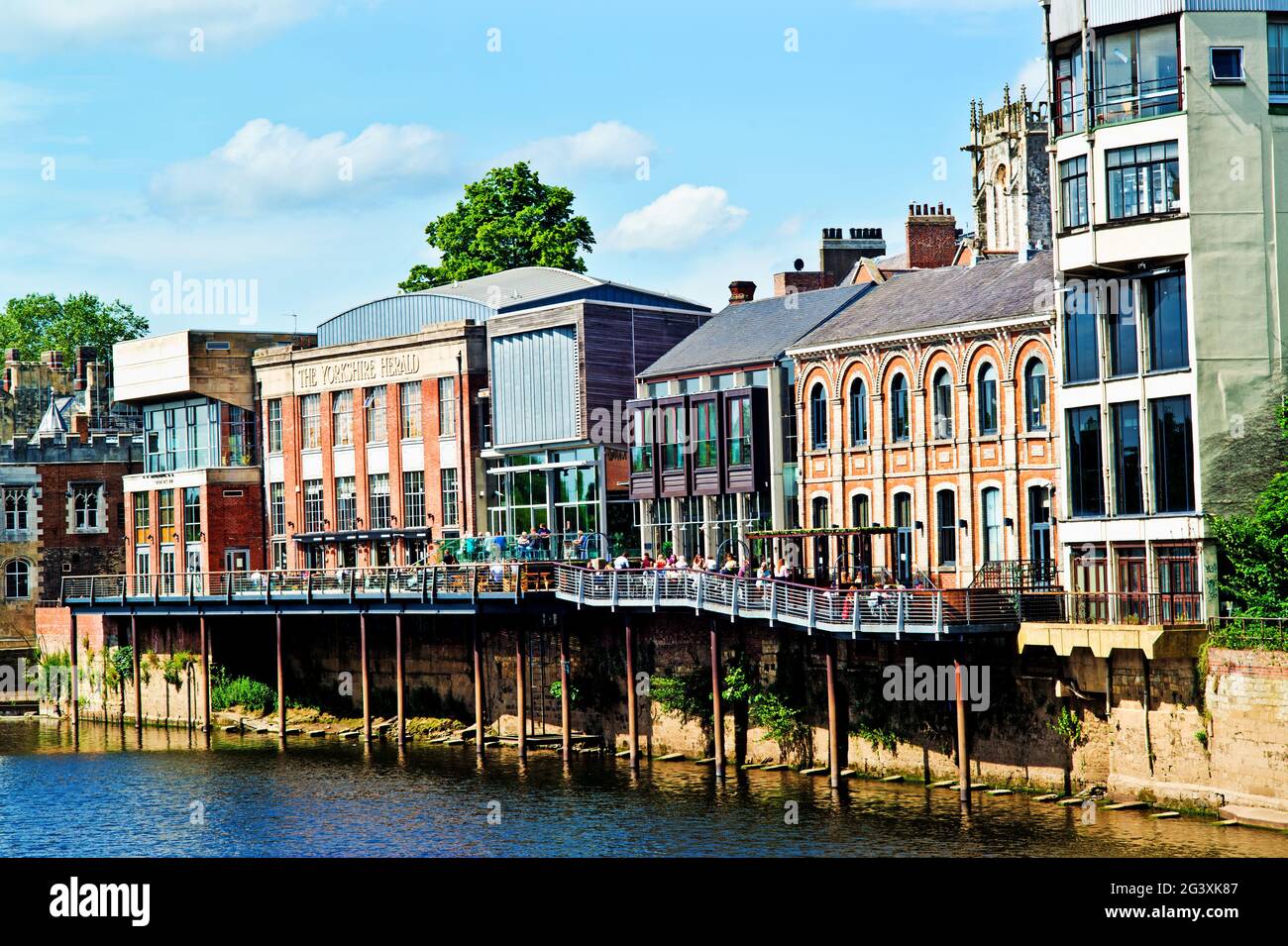 Back of lendal hi-res stock photography and images - Alamy