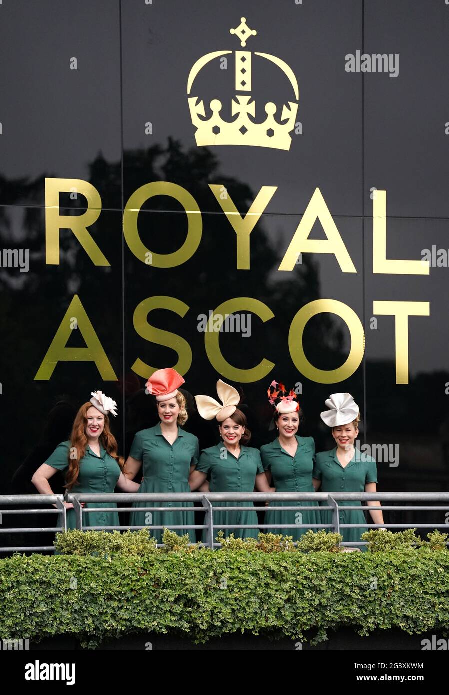 The Tootsie Rollers arrive for day four of Royal Ascot at Ascot ...
