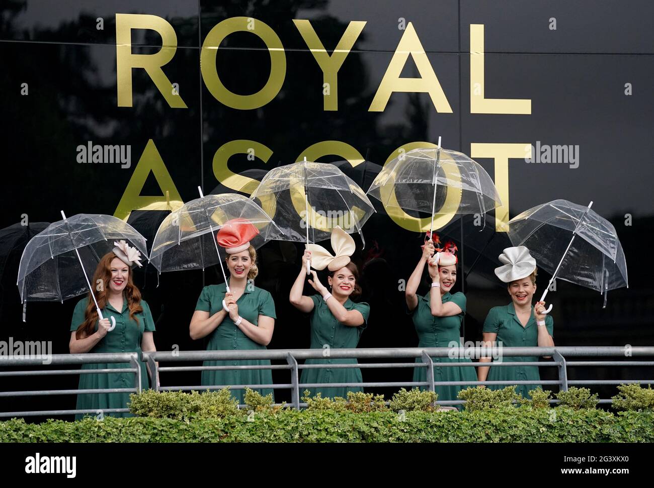 The Tootsie Rollers arrive for day four of Royal Ascot at Ascot ...