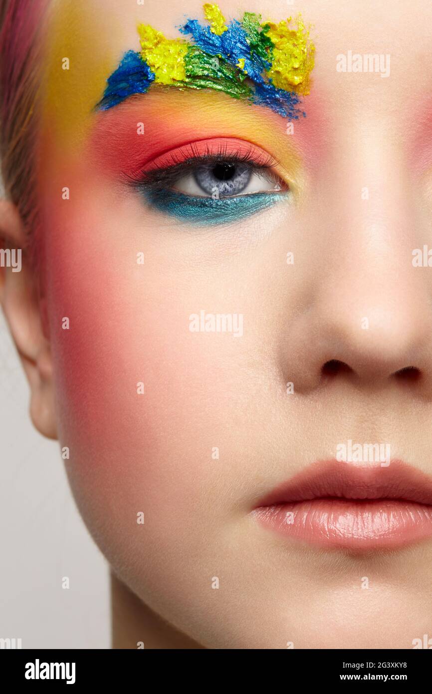 Girl half face hi-res stock photography and images - Alamy