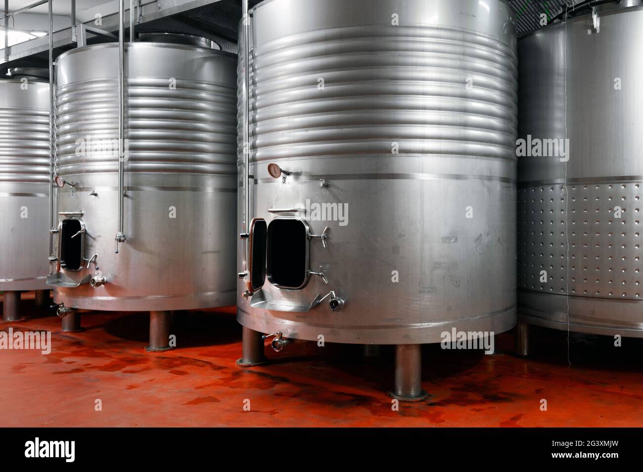 Wine Manufacture High Resolution Stock Photography and Images - Alamy