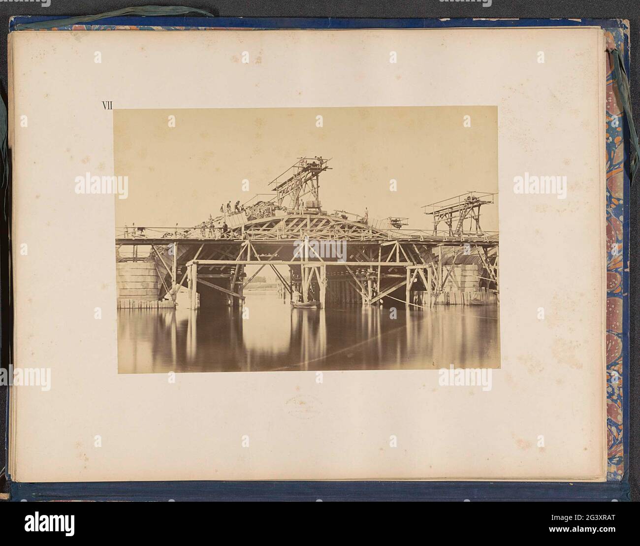 View of the construction of the Vaduc d'Achuil over the Seine at Point ...