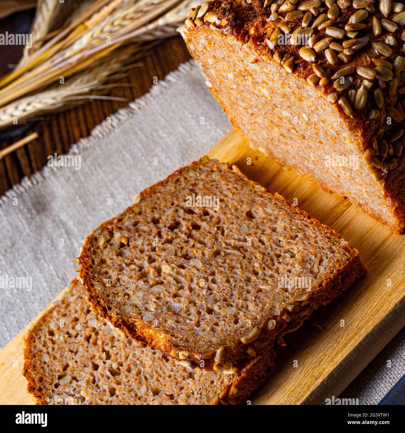 Moist wholemeal bread, crushed or ground whole grain Stock Photo - Alamy