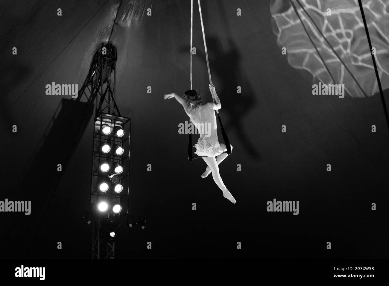 High wire Black and White Stock Photos & Images - Alamy